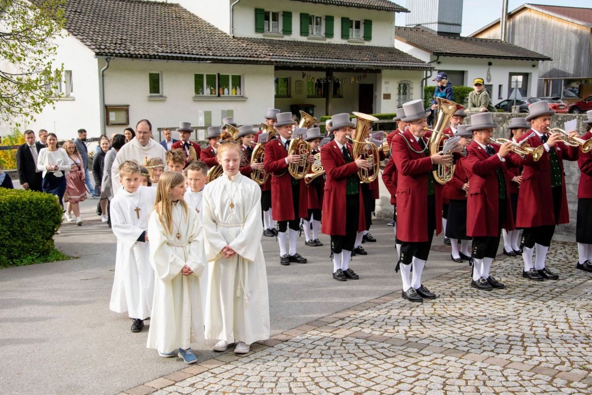 Erstkommunion auf der Fluh am 24.04.2022 - Musikverein Fluh